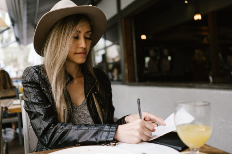 Comment remplir un chèque : à savoir pour écrire un chèque